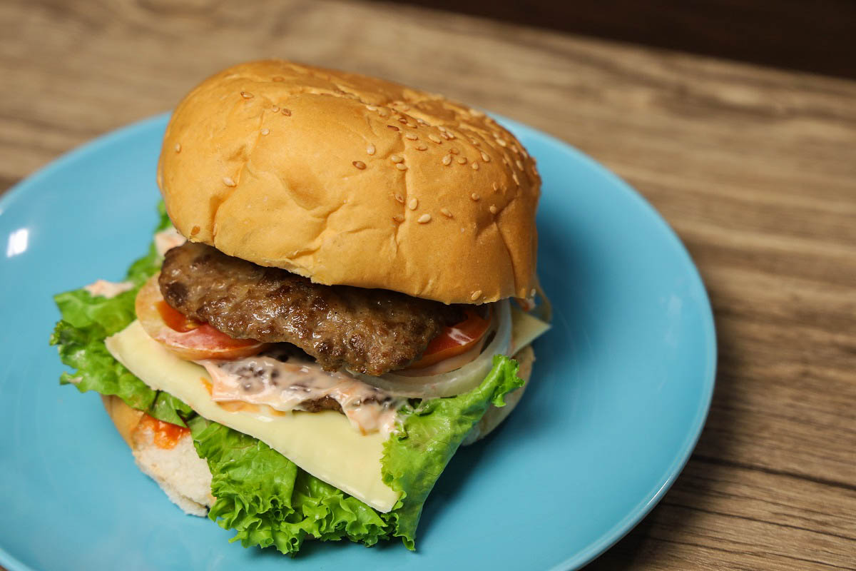 Easy Home Made Burger Recipe - Hamburger Dish - Friend Cheap Menu