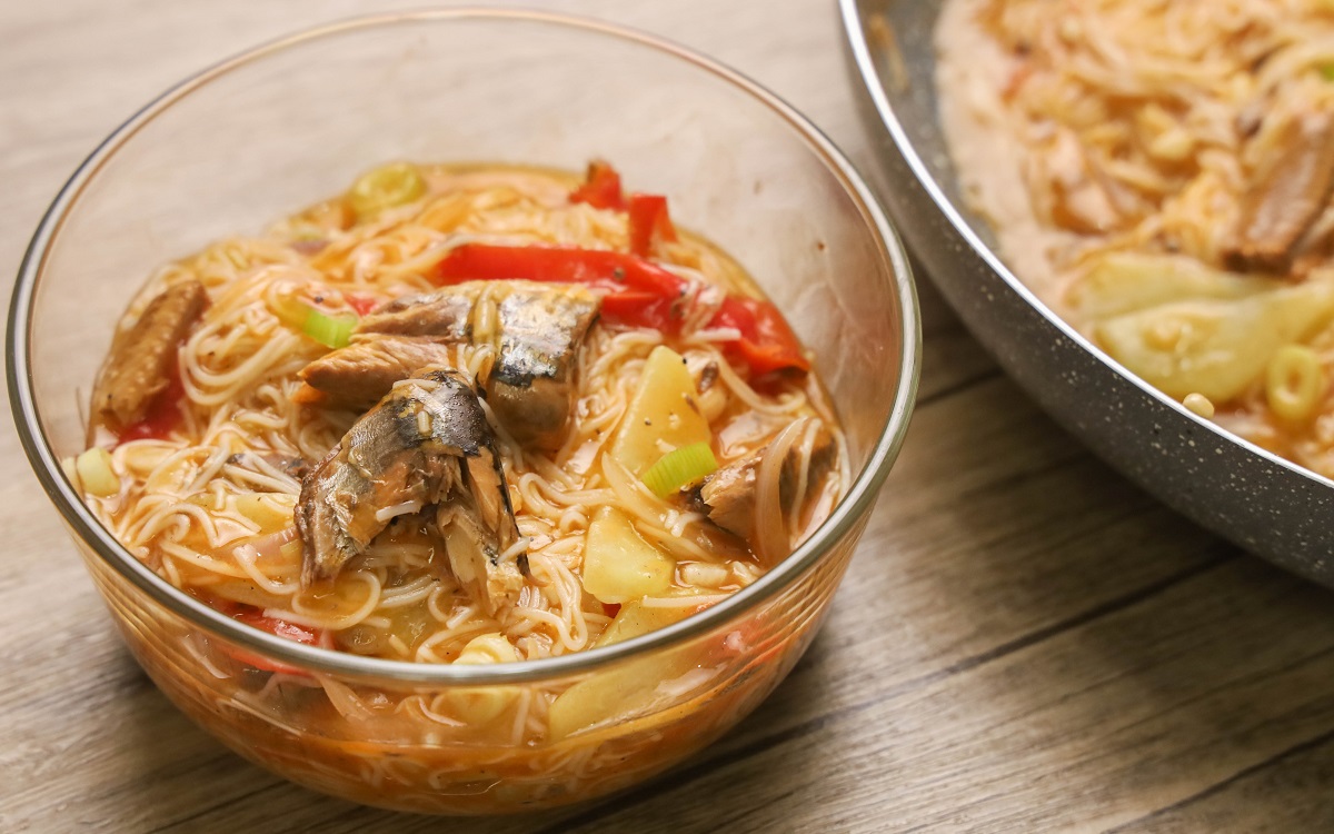 Sardines with Misua and Sayote ( Sardines Recipes ) - Pinoy Recipes