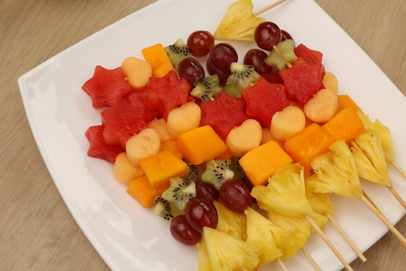 Fruit Skewers (Fruit Kebab) - Pinoy Style